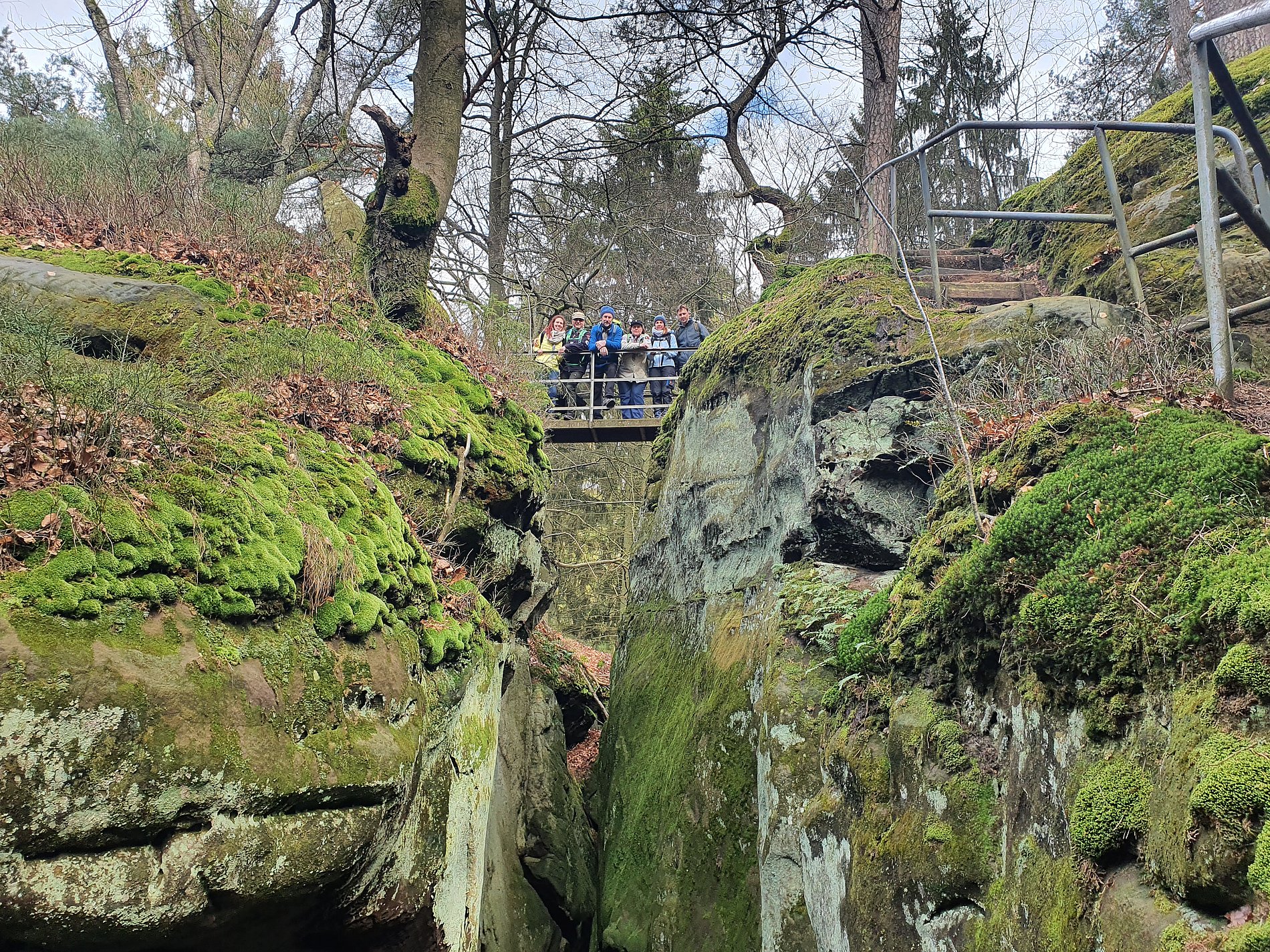 Pfadfinder Weilburg: Gruppenleiter zu Besuch in Colmar Berg